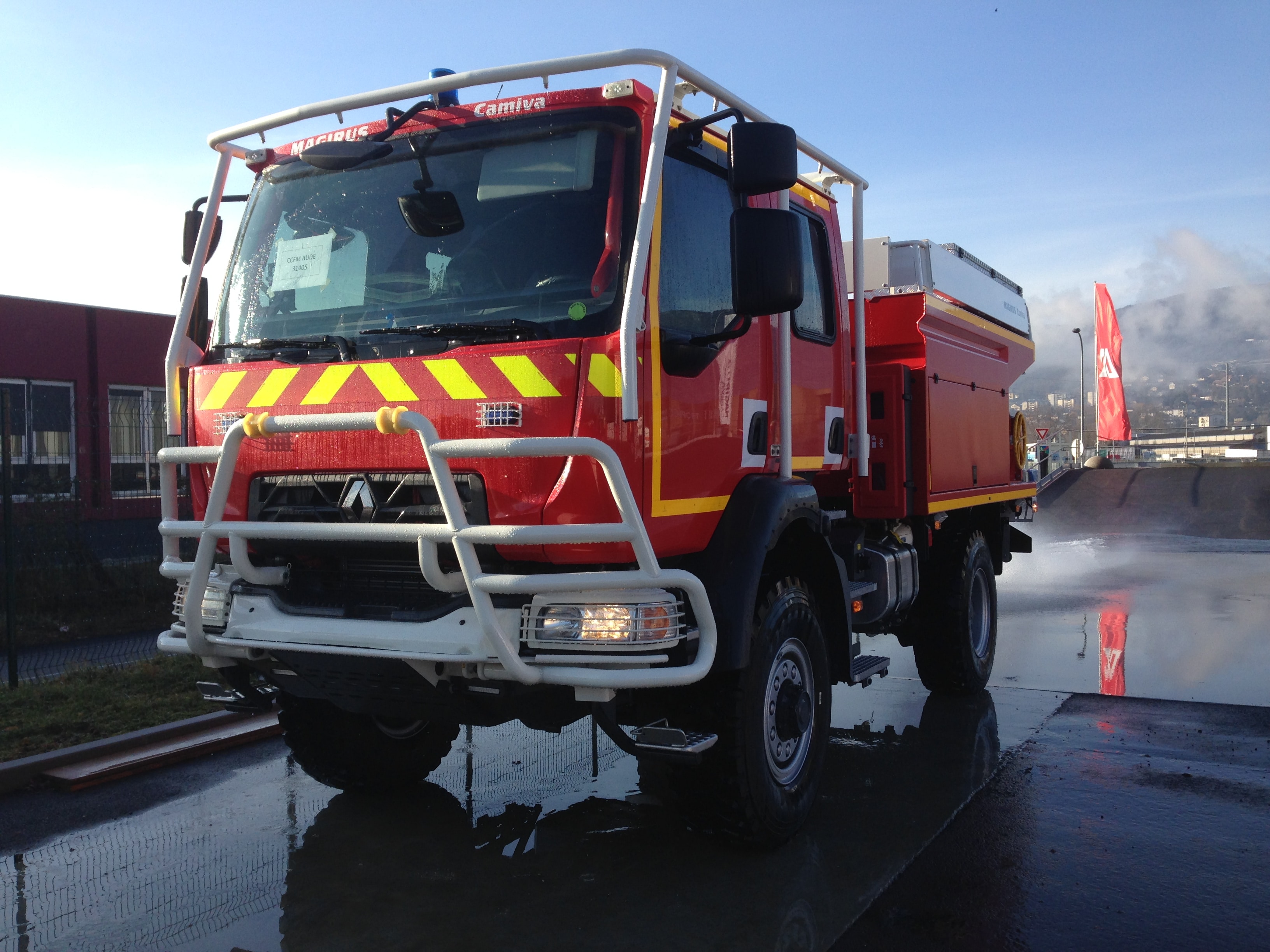 Camions Citerne Feux de Forêts Moyens ( CCFM) - SDIS11